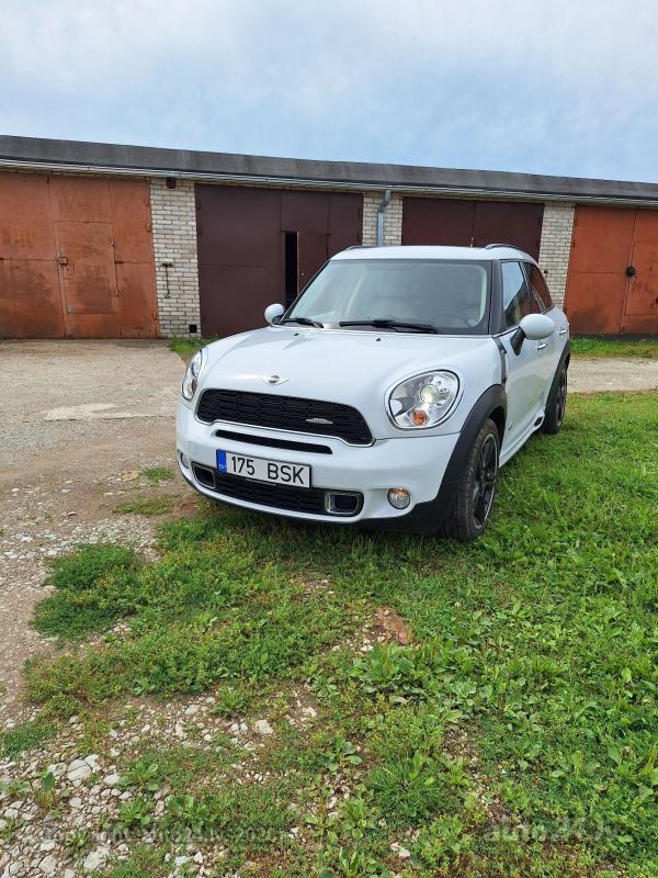 Balts MINI cooper-s 2012 Tallina, ar dzinēja tilpumu 1.60 L un nobraukumu 129 tūkst. km par 5000 €, foto 8 vietnē AUTOMOTO.COM.LV