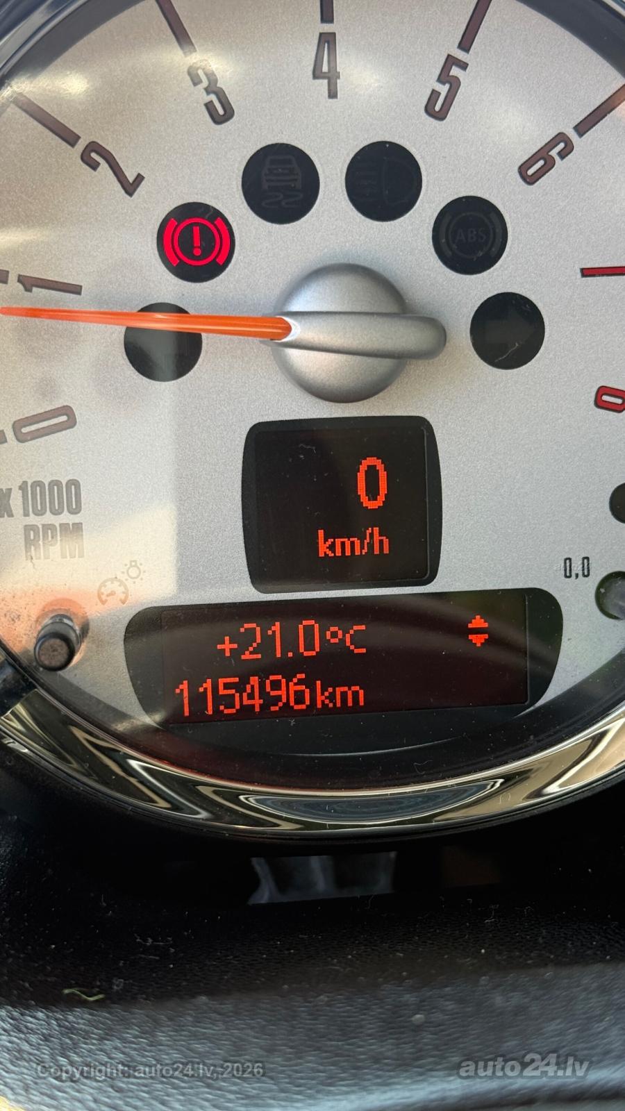 Balts MINI cooper-s 2013 Tallina, ar dzinēja tilpumu 1.60 L un nobraukumu 115 tūkst. km par 11900 €, foto 14 vietnē AUTOMOTO.COM.LV