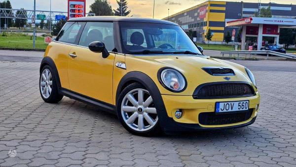 Dzeltens MINI cooper-s 2006 Viļņa, ar dzinēja tilpumu 1.60 L un nobraukumu 252 tūkst. km par 900 €, foto 1 vietnē AUTOMOTO.COM.LV