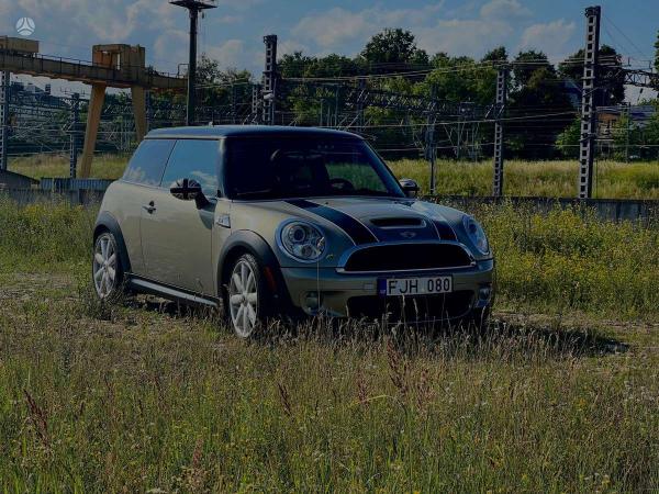 Dzeltens MINI cooper-s 2011 Viļņa, ar dzinēja tilpumu 1.60 L un nobraukumu 151 tūkst. km par 3500 €, foto 1 vietnē AUTOMOTO.COM.LV