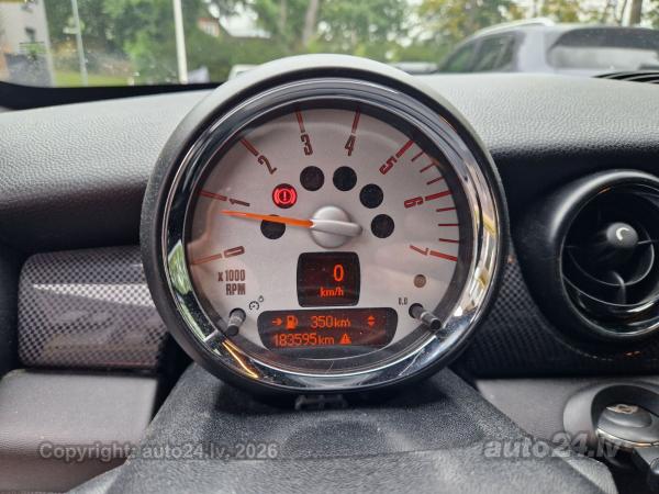 Черный Мини Cooper SD 2012 в Тарту, объемом двигателя 2.00 л и пробегом 184 тыс. км за 4800 €, фото 9 на AUTOMOTO.COM.LV