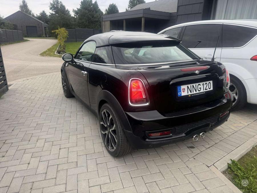 Melns MINI Cooper SD 2013 Kauņa, ar dzinēja tilpumu 2.00 L un nobraukumu 149 tūkst. km par 6500 €, foto 3 vietnē AUTOMOTO.COM.LV