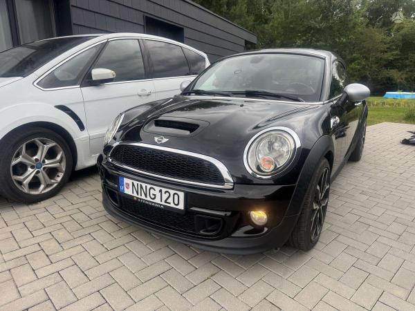 Melns MINI Cooper SD 2013 Kauņa, ar dzinēja tilpumu 2.00 L un nobraukumu 149 tūkst. km par 6500 €, foto 3 vietnē AUTOMOTO.COM.LV