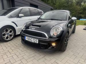 Melns MINI Cooper SD 2013 Kauņa, ar dzinēja tilpumu 2.00 L un nobraukumu 149 tūkst. km par 6500 €, foto 4 vietnē AUTOMOTO.COM.LV