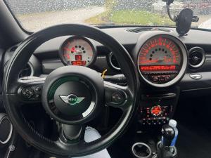 Melns MINI Cooper SD 2013 Kauņa, ar dzinēja tilpumu 2.00 L un nobraukumu 149 tūkst. km par 6500 €, foto 8 vietnē AUTOMOTO.COM.LV