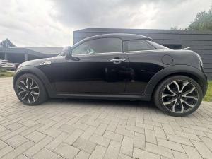Melns MINI Cooper SD 2013 Kauņa, ar dzinēja tilpumu 2.00 L un nobraukumu 149 tūkst. km par 6500 €, foto 11 vietnē AUTOMOTO.COM.LV