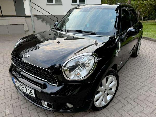 Black MINI Cooper SD 2014 in Prienai, with an engine capacity of 2.00 L and mileage of 144 thousand km for 9200 €, photo 1 on AUTOMOTO.COM.LV