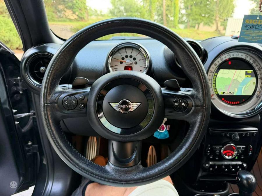 Black MINI Cooper SD 2014 in Prienai, with an engine capacity of 2.00 L and mileage of 144 thousand km for 9200 €, photo 10 on AUTOMOTO.COM.LV