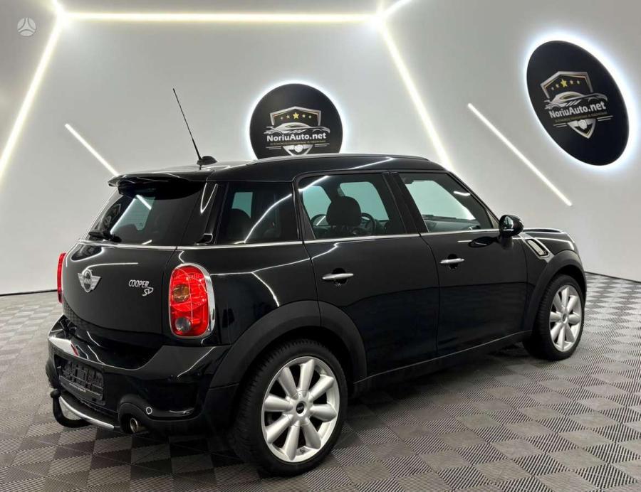 Black MINI Cooper SD 2016 in Marijampole, with an engine capacity of 2.00 L and mileage of 211 thousand km for 10750 €, photo 25 on AUTOMOTO.COM.LV
