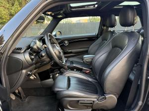 Черный Мини Cooper SD 2015 в Таураге, объемом двигателя 2.00 л и пробегом 311 тыс. км за 7900 €, фото 15 на AUTOMOTO.COM.LV