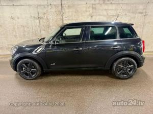 Black MINI Cooper SD 2014 in Tallinn, with an engine capacity of 2.00 L and mileage of 162 thousand km for 8995 €, photo 23 on AUTOMOTO.COM.LV