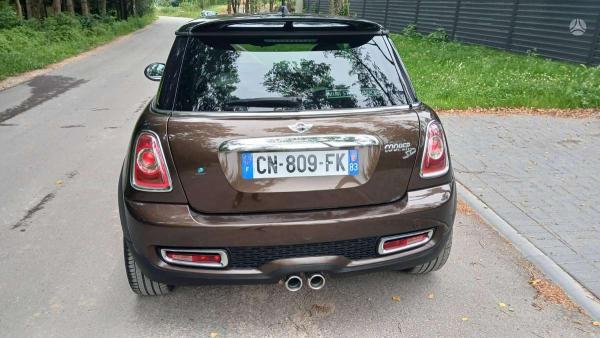 Коричневый Мини Cooper SD 2012 в Вильнюс, объемом двигателя 2.00 л и пробегом 196 тыс. км за 5500 €, фото 6 на AUTOMOTO.COM.LV