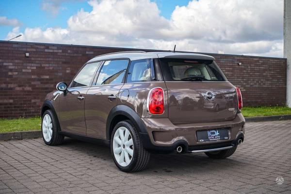 Brūns MINI Cooper SD 2012 Marijampole, ar dzinēja tilpumu 2.00 L un nobraukumu 169 tūkst. km par 6750 €, foto 6 vietnē AUTOMOTO.COM.LV