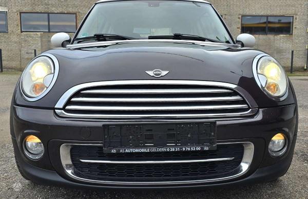 Brūns MINI Cooper SD 2013 Kretinga, ar dzinēja tilpumu 2.00 L un nobraukumu 224 tūkst. km par 4950 €, foto 2 vietnē AUTOMOTO.COM.LV