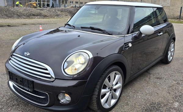 Brūns MINI Cooper SD 2013 Kretinga, ar dzinēja tilpumu 2.00 L un nobraukumu 224 tūkst. km par 4950 €, foto 6 vietnē AUTOMOTO.COM.LV