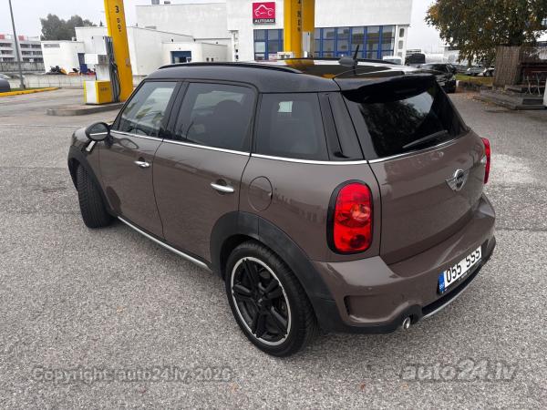 Brūns MINI Cooper SD 2014 Pērnava, ar dzinēja tilpumu 2.00 L un nobraukumu 160 tūkst. km par 8990 €, foto 3 vietnē AUTOMOTO.COM.LV