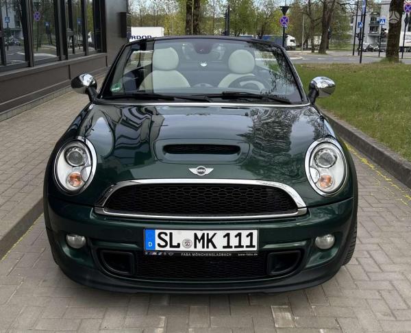 Green MINI Cooper SD 2012 in Vilnius, with an engine capacity of 2.00 L and mileage of 185 thousand km for 7500 €, photo 2 on AUTOMOTO.COM.LV