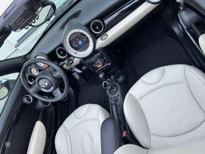 Green MINI Cooper SD 2012 in Vilnius, with an engine capacity of 2.00 L and mileage of 185 thousand km for 7500 €, photo 16 on AUTOMOTO.COM.LV