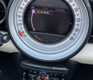Zaļš MINI Cooper SD 2012 Viļņa, ar dzinēja tilpumu 2.00 L un nobraukumu 185 tūkst. km par 7000 €, foto 20 vietnē AUTOMOTO.COM.LV