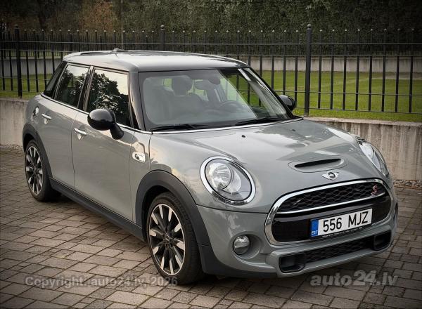 Pelēks MINI Cooper SD 2015 Tallina, ar dzinēja tilpumu 2.00 L un nobraukumu 107 tūkst. km par 12800 €, foto 4 vietnē AUTOMOTO.COM.LV