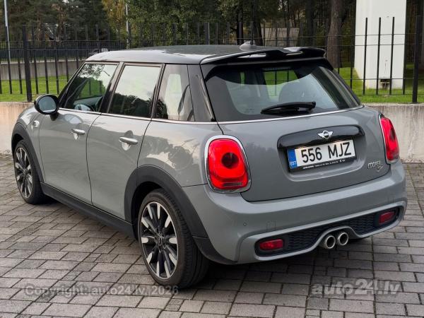 Pelēks MINI Cooper SD 2015 Tallina, ar dzinēja tilpumu 2.00 L un nobraukumu 107 tūkst. km par 12800 €, foto 9 vietnē AUTOMOTO.COM.LV
