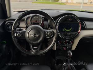 Pelēks MINI Cooper SD 2015 Tallina, ar dzinēja tilpumu 2.00 L un nobraukumu 107 tūkst. km par 12800 €, foto 12 vietnē AUTOMOTO.COM.LV