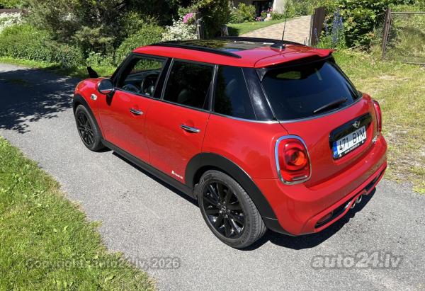 Красный Мини Cooper SD 2015 в Таллин, объемом двигателя 2.00 л и пробегом 179 тыс. км за 15000 €, фото 4 на AUTOMOTO.COM.LV
