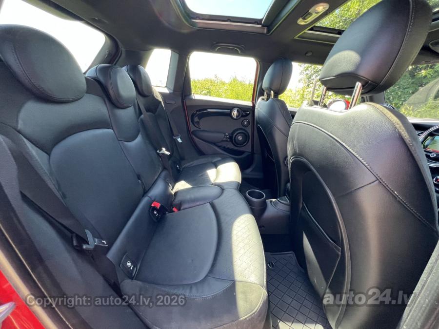 Sarkans MINI Cooper SD 2015 Tallina, ar dzinēja tilpumu 2.00 L un nobraukumu 179 tūkst. km par 15000 €, foto 14 vietnē AUTOMOTO.COM.LV