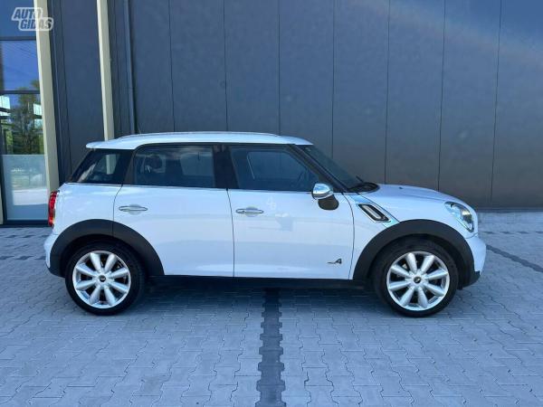White MINI Cooper SD 2012 in Klaipeda, with an engine capacity of 2.00 L and mileage of 229 thousand km for 7100 €, photo 3 on AUTOMOTO.COM.LV