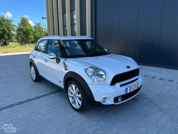 White MINI Cooper SD 2012 in Klaipeda, with an engine capacity of 2.00 L and mileage of 229 thousand km for 7100 €, photo 6 on AUTOMOTO.COM.LV