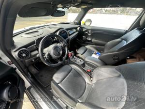 Pelēks MINI Cooper SE 2019 Tallina, ar dzinēja tilpumu 0.00 L un nobraukumu 51 tūkst. km par 17500 €, foto 5 vietnē AUTOMOTO.COM.LV