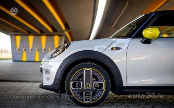 Серый Мини Cooper SE 2020 в Пярну, объемом двигателя 0.00 л и пробегом 64 тыс. км за 18500 €, фото 3 на AUTOMOTO.COM.LV