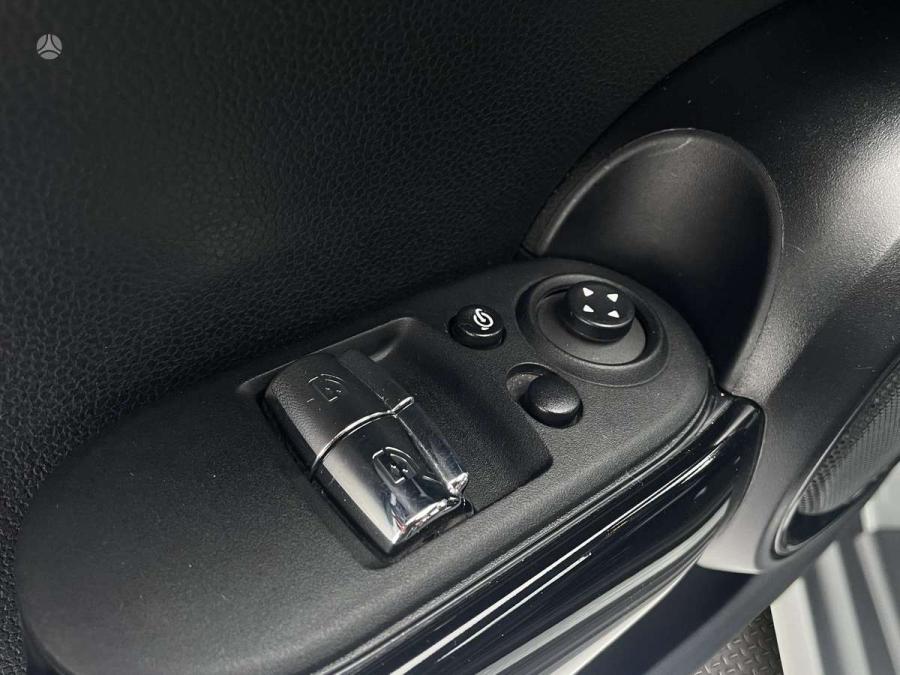 Pelēks MINI Cooper SE 2020 Viļņa, ar dzinēja tilpumu 0.00 L un nobraukumu 48 tūkst. km par 16499 €, foto 11 vietnē AUTOMOTO.COM.LV