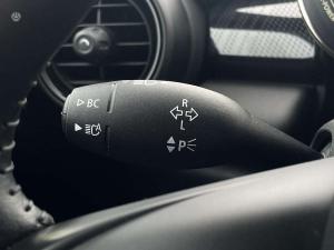 Pelēks MINI Cooper SE 2020 Viļņa, ar dzinēja tilpumu 0.00 L un nobraukumu 48 tūkst. km par 16499 €, foto 14 vietnē AUTOMOTO.COM.LV