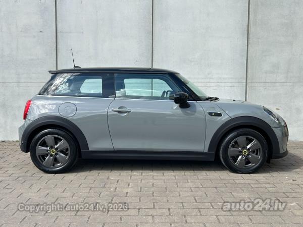 Grey MINI Cooper SE 2022 in Tallinn, with an engine capacity of 0.00 L and mileage of 33 thousand km for 18900 €, photo 3 on AUTOMOTO.COM.LV