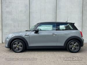 Grey MINI Cooper SE 2022 in Tallinn, with an engine capacity of 0.00 L and mileage of 33 thousand km for 18900 €, photo 7 on AUTOMOTO.COM.LV