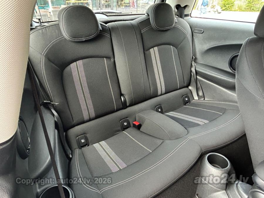 Grey MINI Cooper SE 2022 in Tallinn, with an engine capacity of 0.00 L and mileage of 33 thousand km for 18900 €, photo 11 on AUTOMOTO.COM.LV