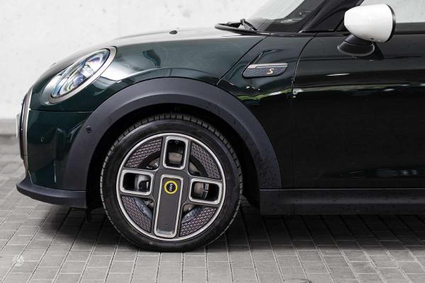 MINI Cooper SE 2023 Viļņa, ar dzinēja tilpumu 0.00 L un nobraukumu 8 tūkst. km par 19951 €, foto 5 vietnē AUTOMOTO.COM.LV