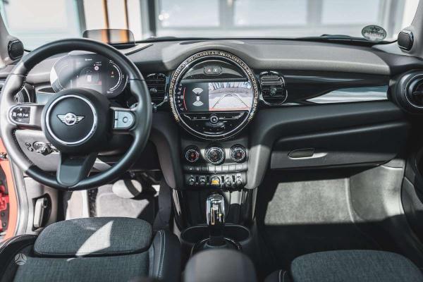 Красный Мини Cooper SE 2022 в Вильнюс, объемом двигателя 0.00 л и пробегом 6 тыс. км за 21400 €, фото 11 на AUTOMOTO.COM.LV