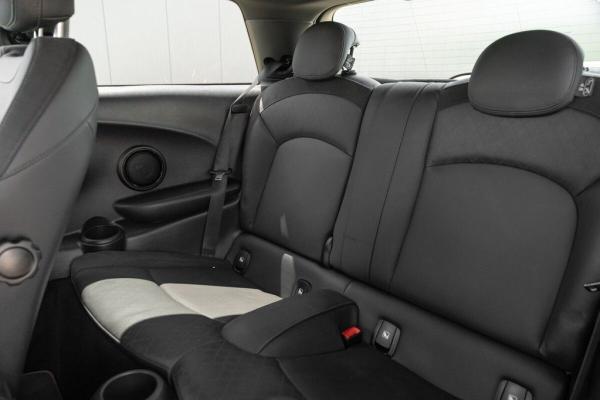 Белый Мини Cooper SE 2024 в Вильнюс, объемом двигателя 0.00 л и пробегом 10 тыс. км за 22450 €, фото 9 на AUTOMOTO.COM.LV