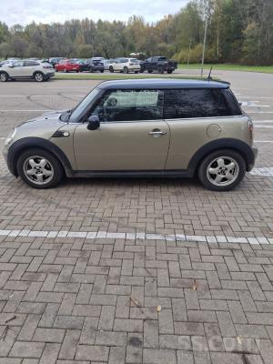 MINI Cooper 2008 Rīga, ar dzinēja tilpumu 1.60 L un nobraukumu 183 tūkst. km par 2400 €, foto 2 vietnē AUTOMOTO.COM.LV