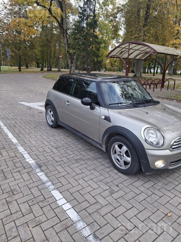 MINI Cooper 2008 in Riga, with an engine capacity of 1.60 L and mileage of 183 thousand km for 2400 €, photo 6 on AUTOMOTO.COM.LV