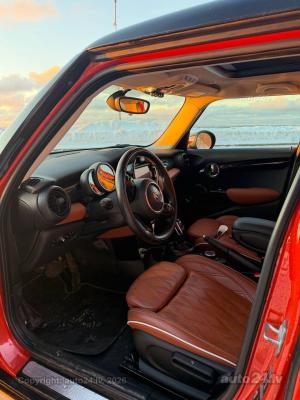MINI Cooper 2019 in Tallinn, with an engine capacity of 1.50 L and mileage of 56 thousand km for 18900 €, photo 8 on AUTOMOTO.COM.LV