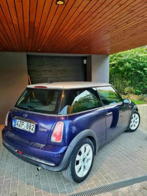 Violet MINI Cooper 2005 in Vilnius, with an engine capacity of 1.60 L and mileage of 143 thousand km for 550 €, photo 8 on AUTOMOTO.COM.LV
