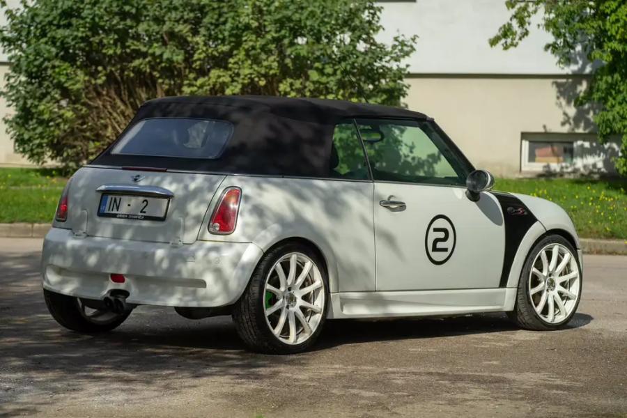 Balts MINI Cooper 2006 Liepāja, ar dzinēja tilpumu 1.60 L un nobraukumu 208 tūkst. km par 3200 €, foto 5 vietnē AUTOMOTO.COM.LV
