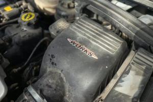 Balts MINI Cooper 2006 Liepāja, ar dzinēja tilpumu 1.60 L un nobraukumu 208 tūkst. km par 3200 €, foto 23 vietnē AUTOMOTO.COM.LV