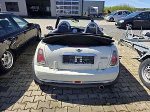 White MINI Cooper 2007 in Marijampole, with an engine capacity of 1.60 L and mileage of 190 thousand km for 2800 €, photo 6 on AUTOMOTO.COM.LV