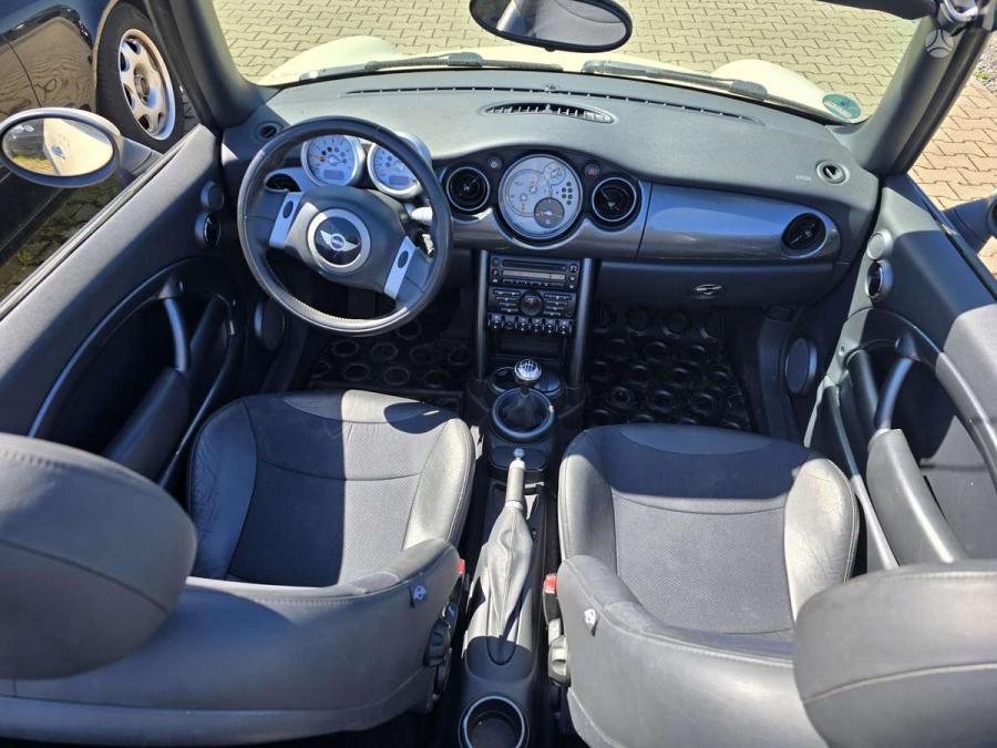 White MINI Cooper 2007 in Marijampole, with an engine capacity of 1.60 L and mileage of 190 thousand km for 2800 €, photo 8 on AUTOMOTO.COM.LV