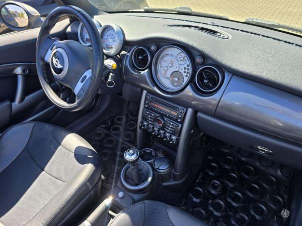 Balts MINI Cooper 2007 Marijampole, ar dzinēja tilpumu 1.60 L un nobraukumu 190 tūkst. km par 2800 €, foto 8 vietnē AUTOMOTO.COM.LV