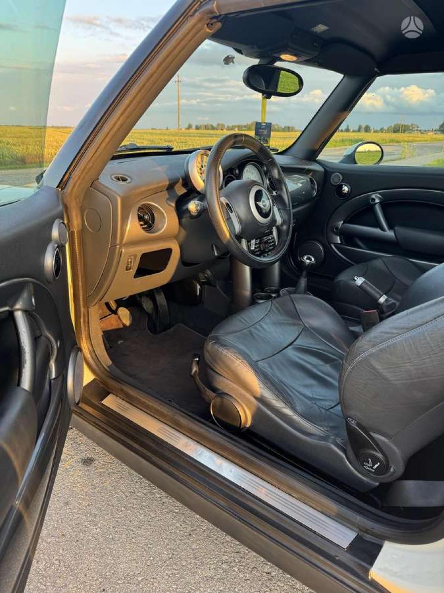 Balts MINI Cooper 2007 Radviliškis, ar dzinēja tilpumu 1.60 L un nobraukumu 101 tūkst. km par 3900 €, foto 12 vietnē AUTOMOTO.COM.LV